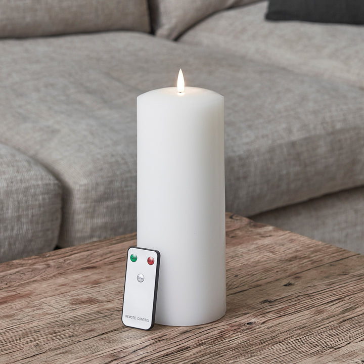 Große LED‑Kerzen für drinnen & draußen | online kaufen